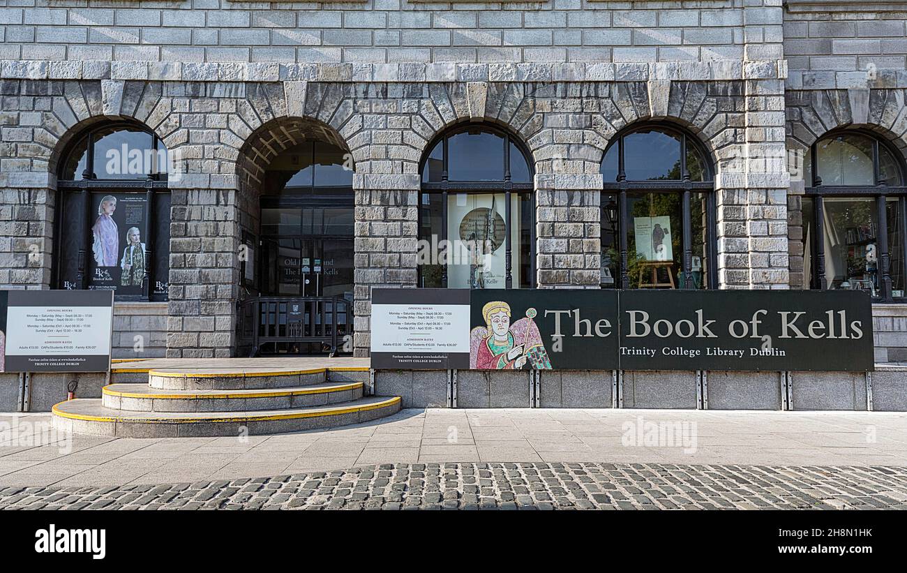 Entrance to Trinity College Library, advertising banner for exhibition ...