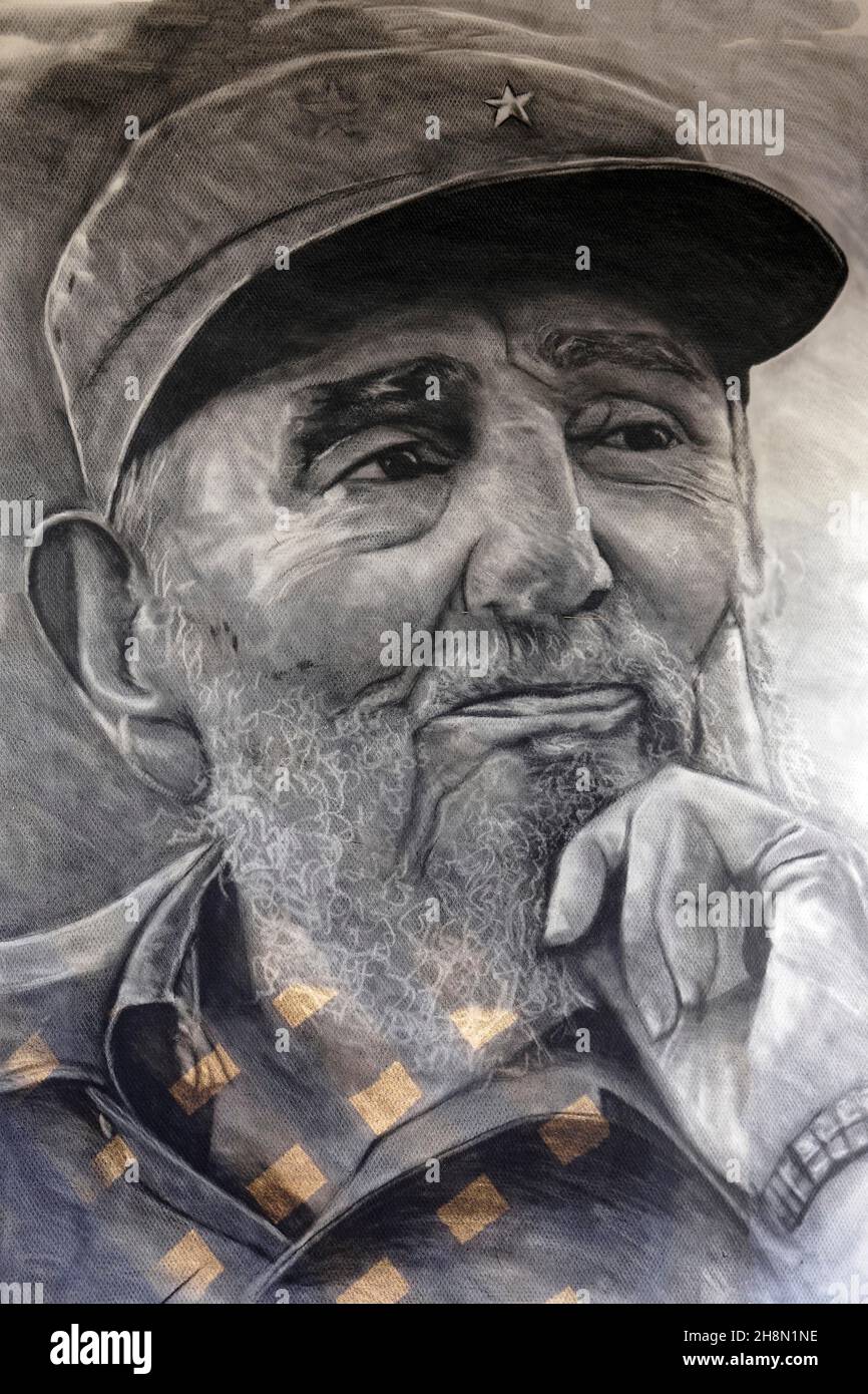 Portrait Fidel Castro 1926, 2016, painting at the art market in Havana ...