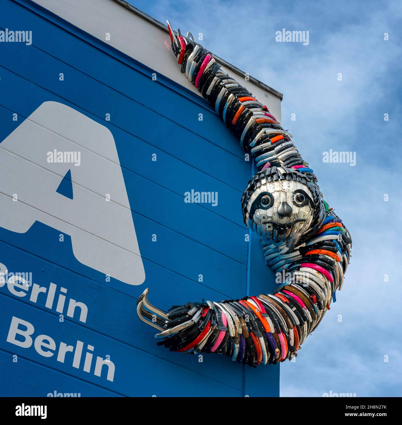 Design on the facade to the children's world Anoha of the Jewish Museum ...