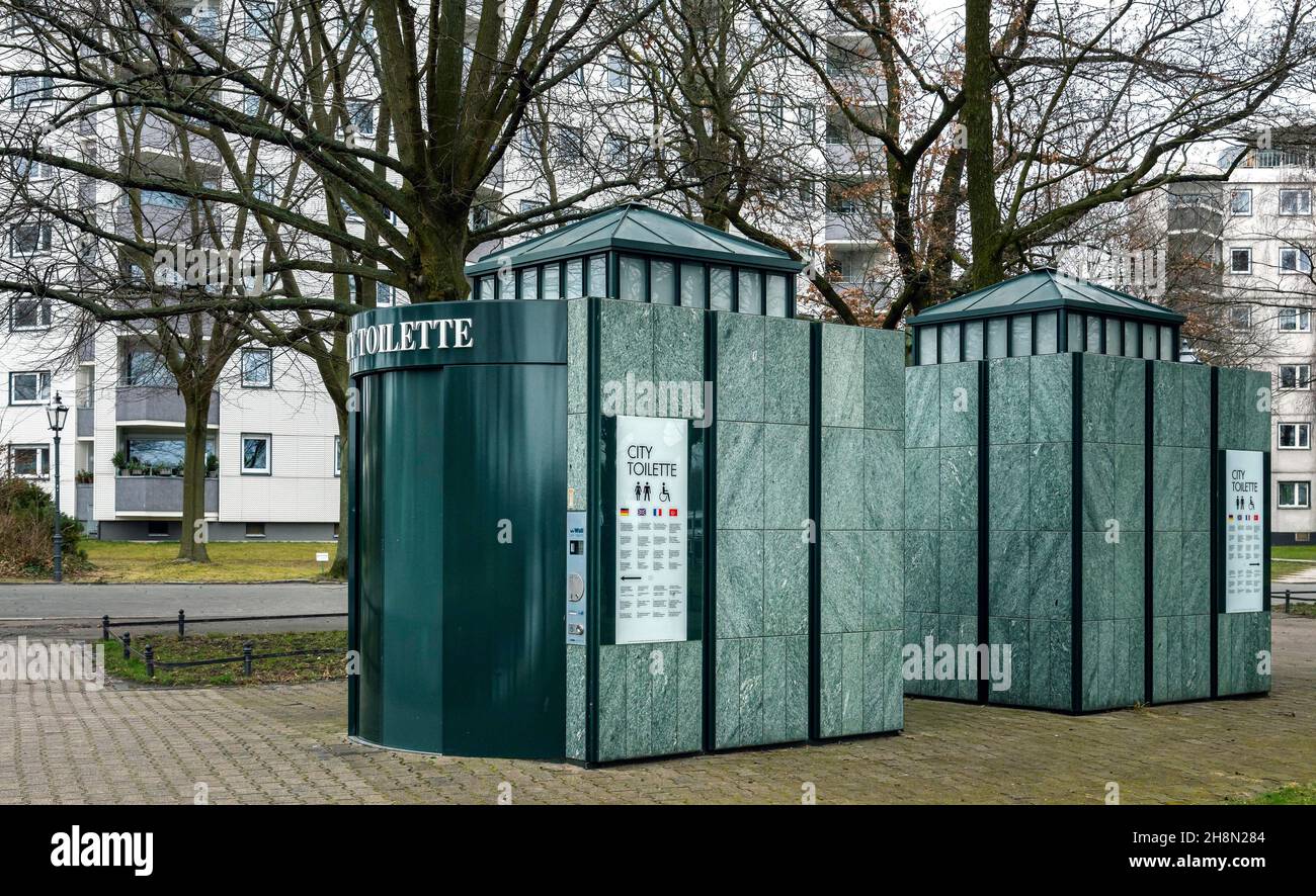 Public toilet at Lake Tegel, Berlin, Germany Stock Photo - Alamy