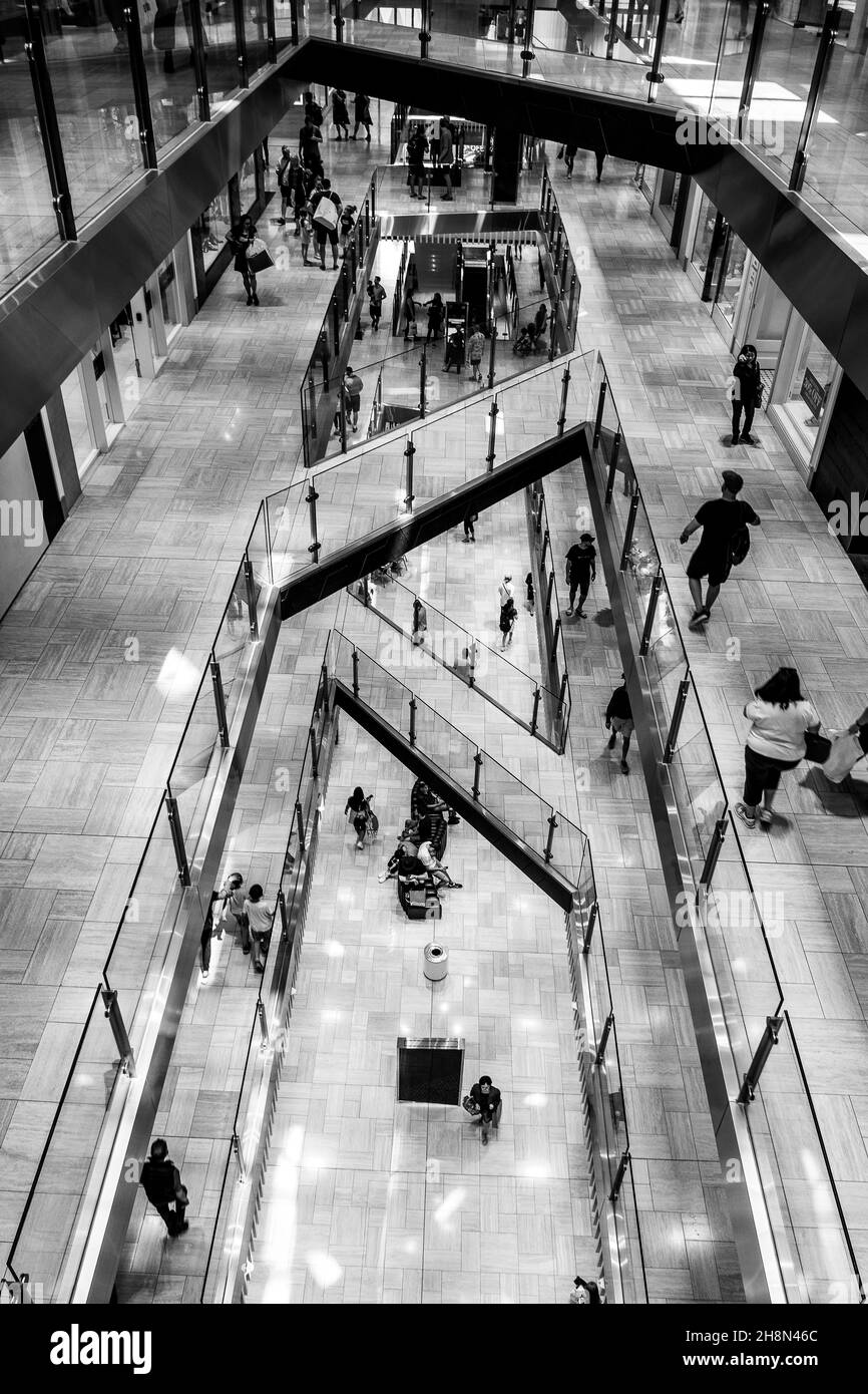 MELBOURNE, AUSTRALIA - Nov 11, 2019: A grayscale shot of Melbourne Mall ...