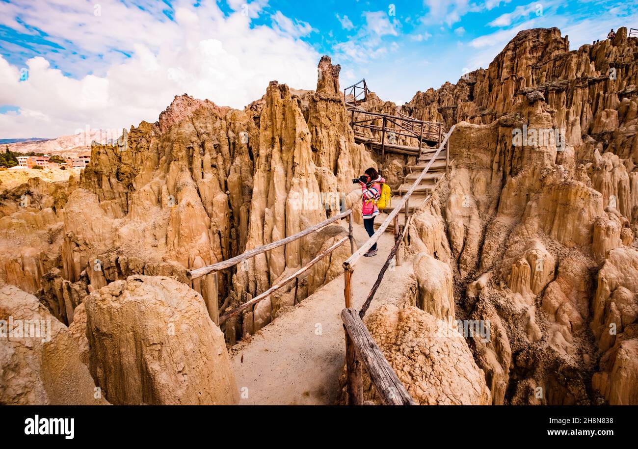 Yellow moon valley hi-res stock photography and images - Alamy