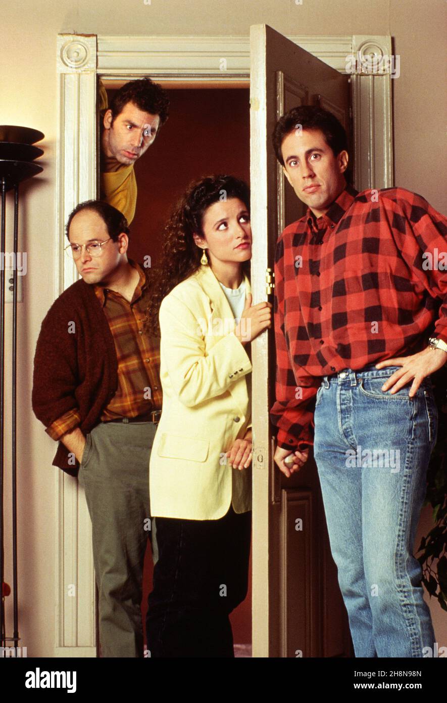 JERRY SEINFELD, JASON ALEXANDER, MICHAEL RICHARDS and JULIA LOUIS ...