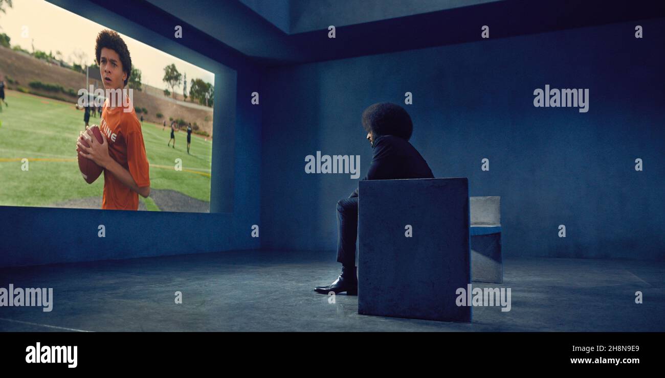 COLIN KAEPERNICK in COLIN IN BLACK AND WHITE (2021), directed by AVA ...