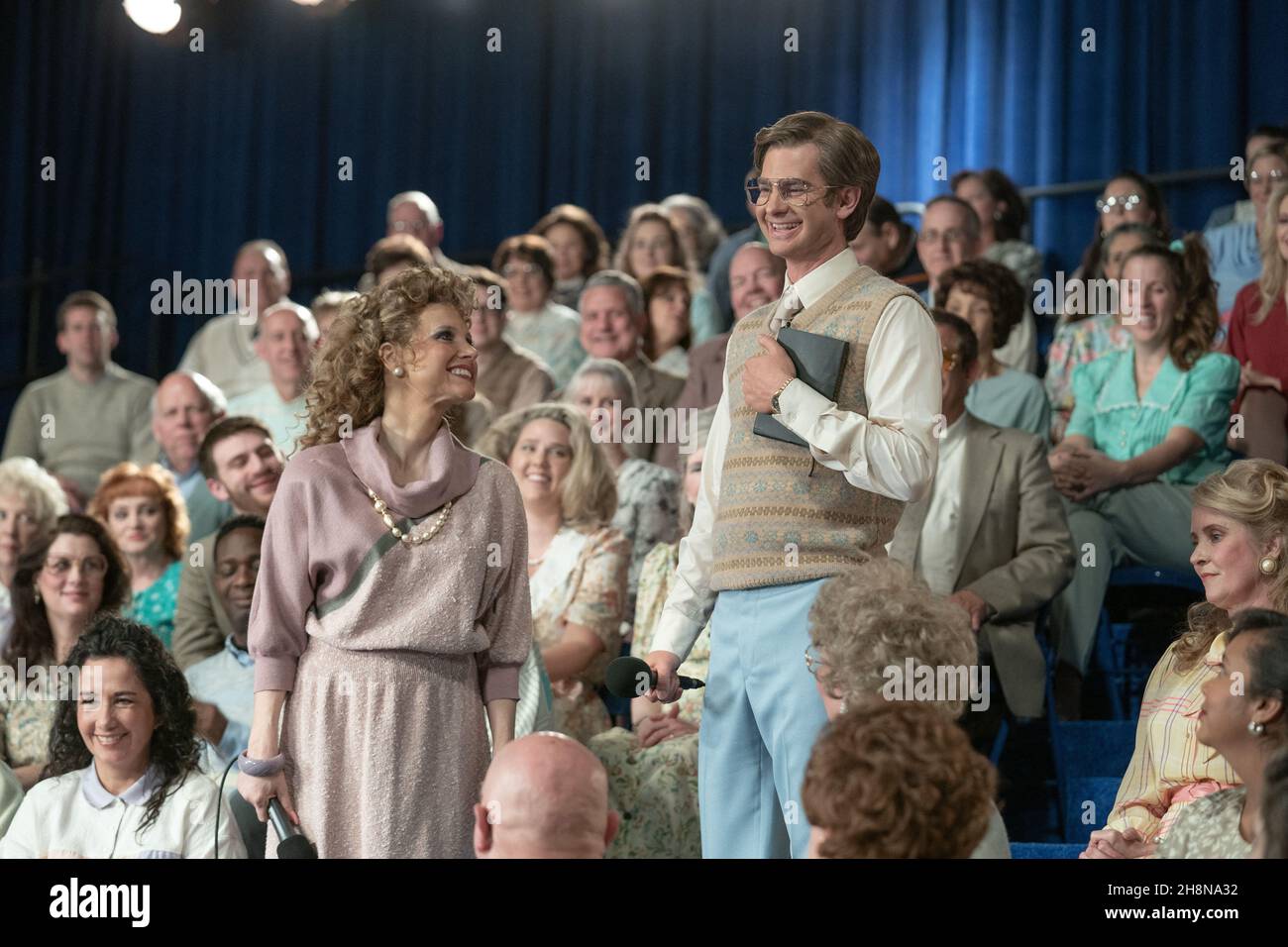 ANDREW GARFIELD and JESSICA CHASTAIN in THE EYES OF TAMMY FAYE (2021 ...