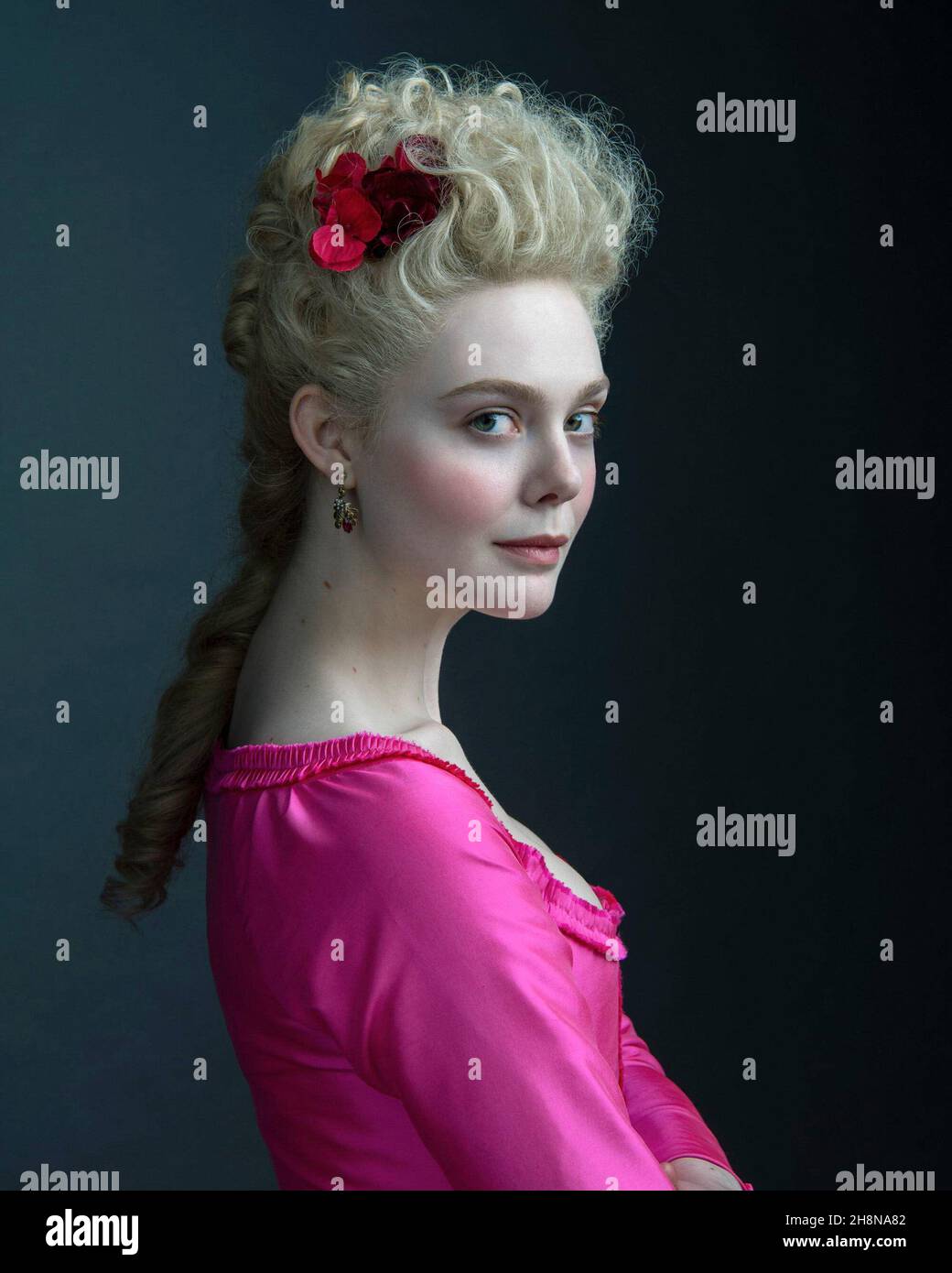 Elle fanning the great hi-res stock photography and images - Alamy