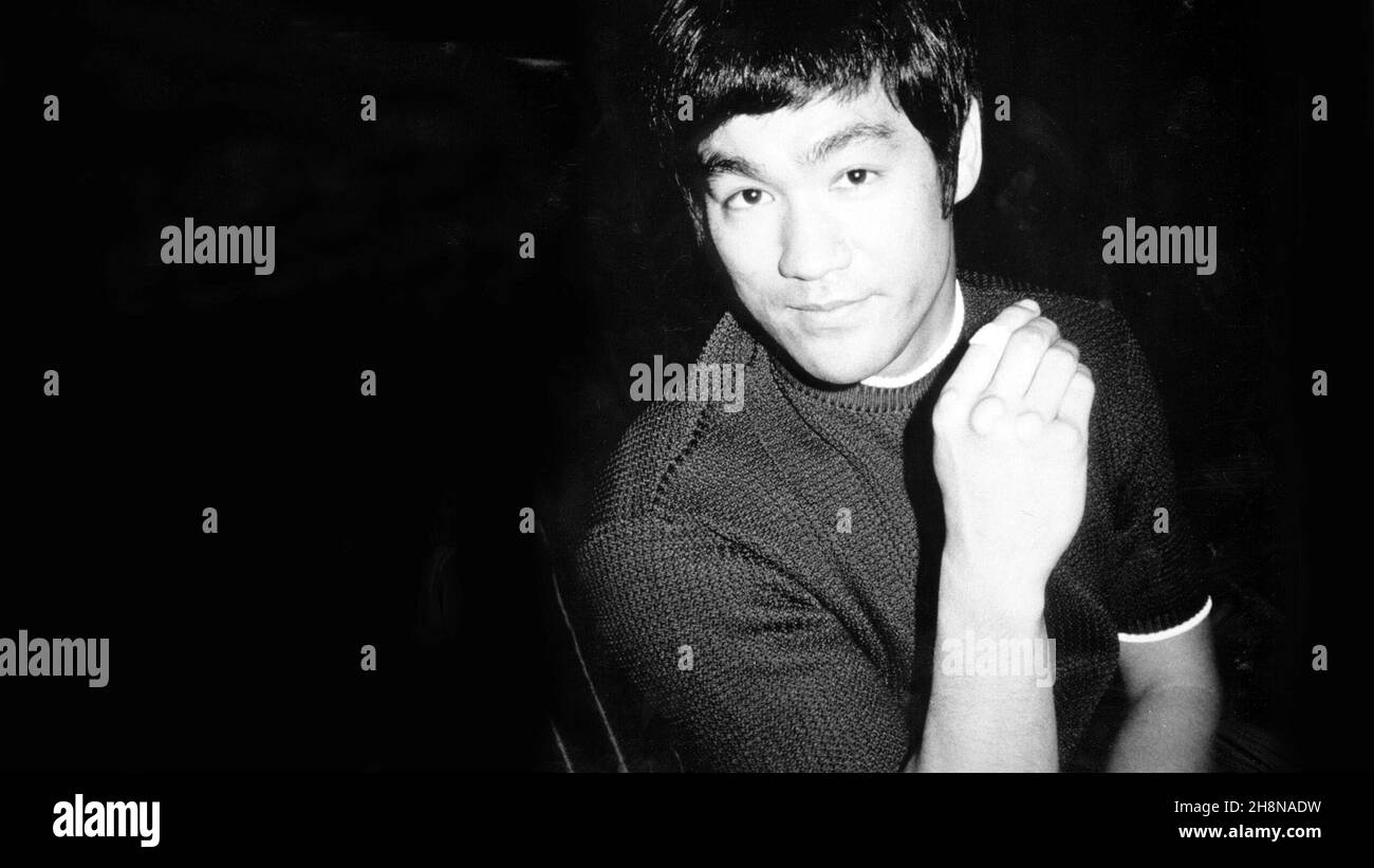 BRUCE LEE in BE WATER (2020), directed by BAO NGUYEN. Credit: ESPN ...