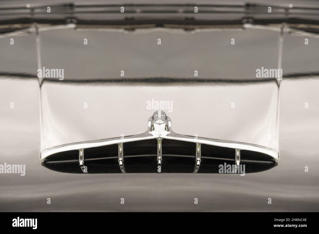 Muscle car hood scoop hi-res stock photography and images - Alamy