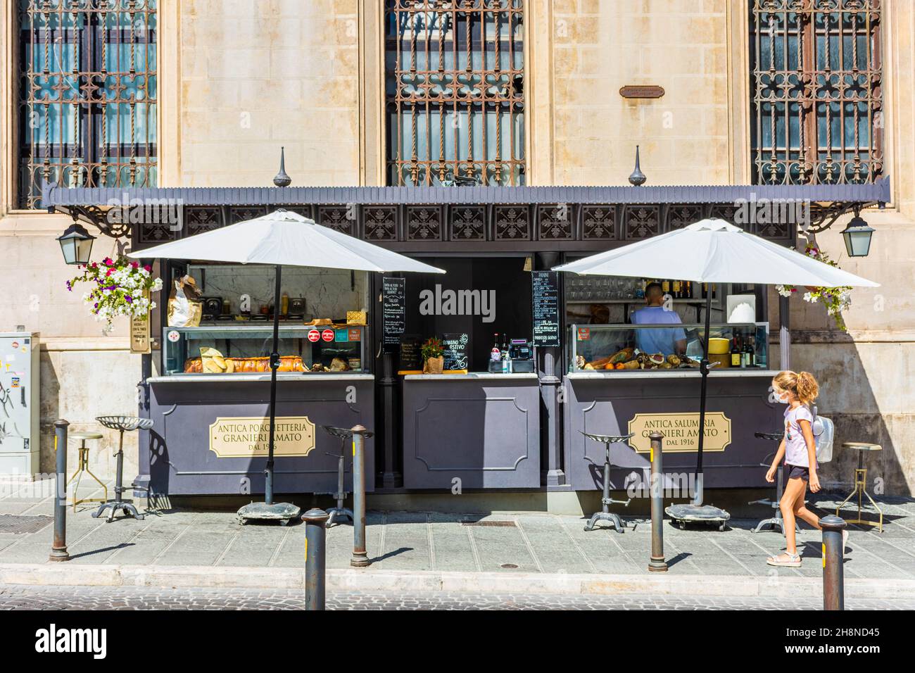 PERUGIA, ITALY, 6 AUGUST 2021: Typical umbrian street food in the ...