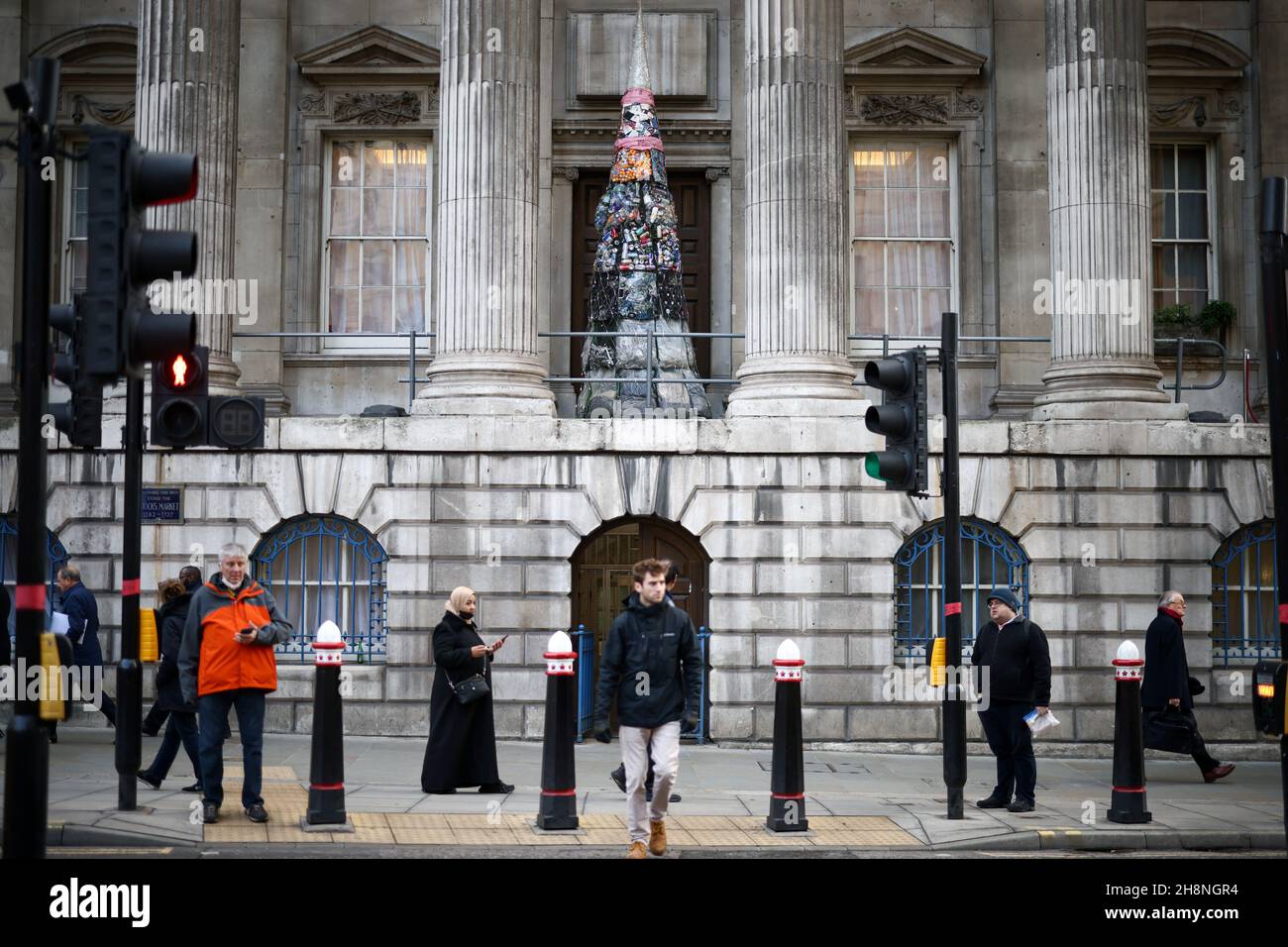 Waste on balcony hi-res stock photography and images - Alamy