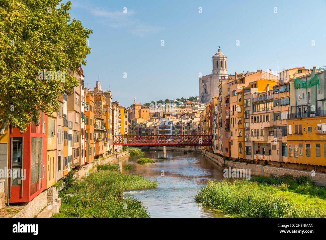 Houses Along the River Onyar Girona Spain Stock Photo - Alamy