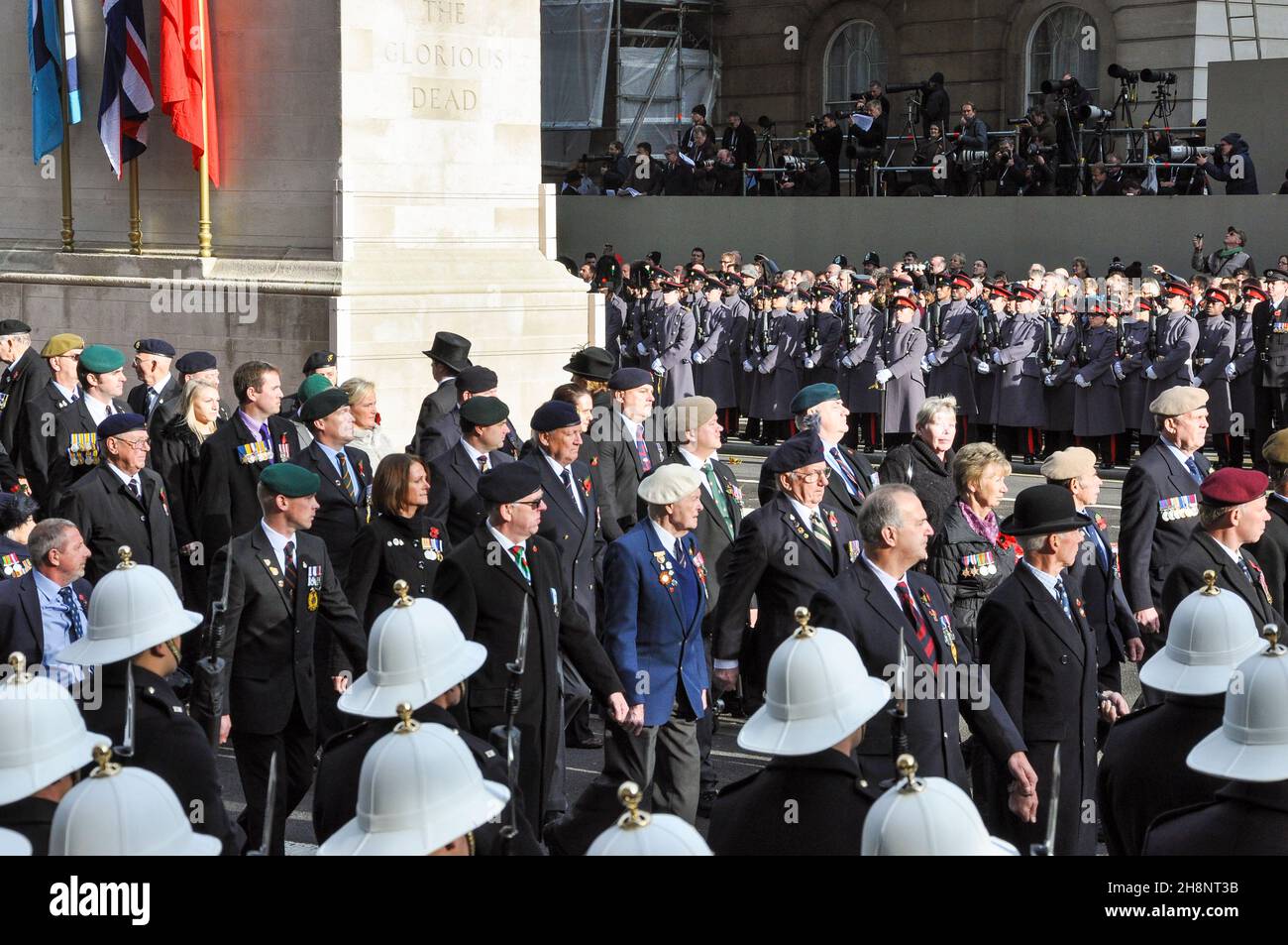 The Cenotaph National Service of Remembrance on Remembrance Sunday ...