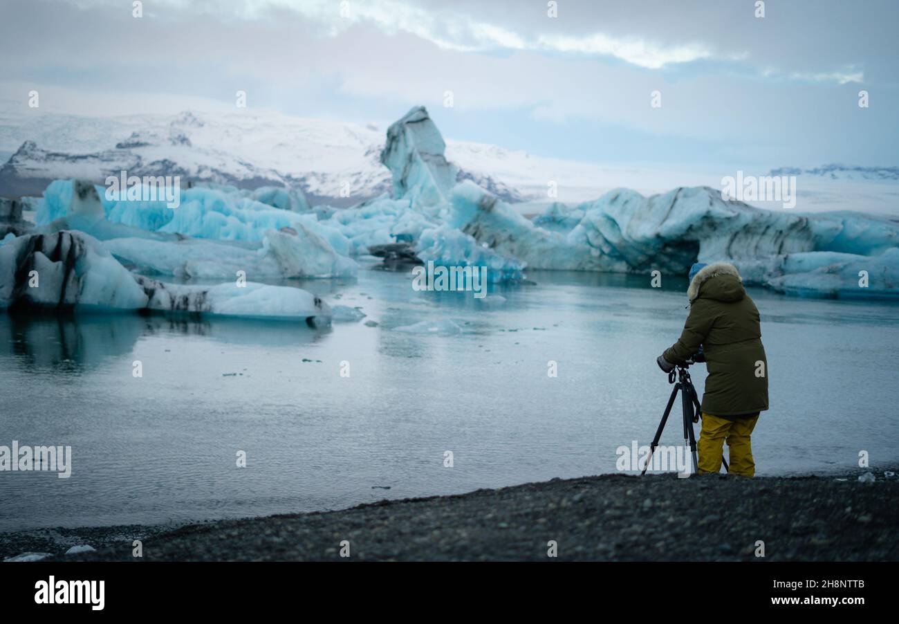Shooting icelandic landscape hi-res stock photography and images - Alamy
