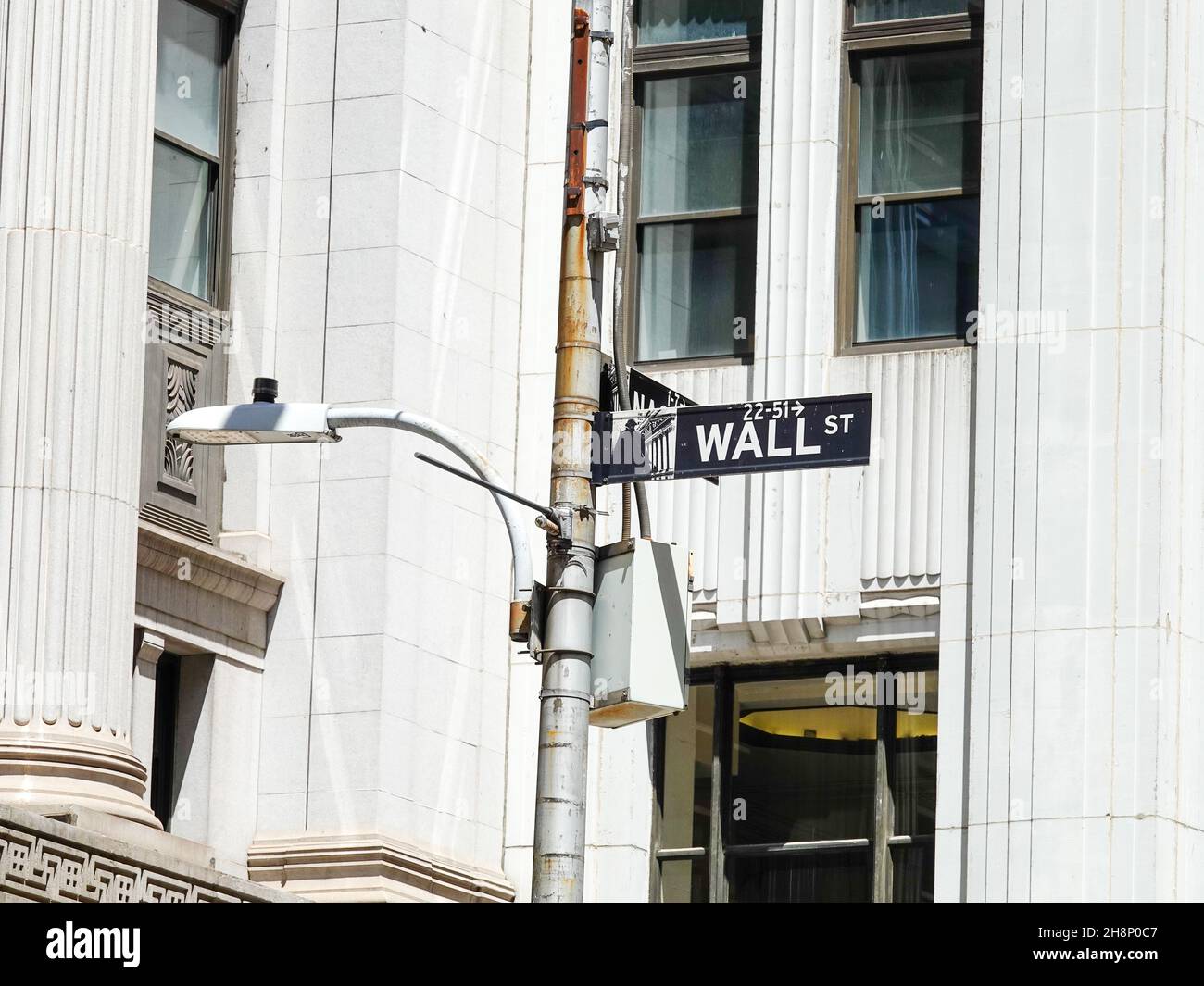 Manhattan financial district fidi hi-res stock photography and images ...