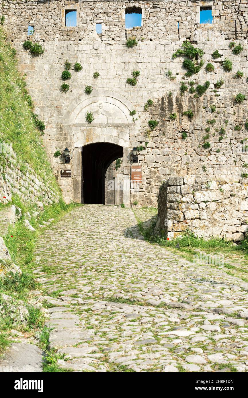 Entrance of Rozafa castle, Shkodra, Albania Stock Photo - Alamy