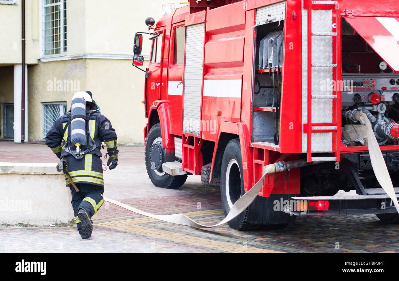 Person calling ambulance hi-res stock photography and images - Alamy