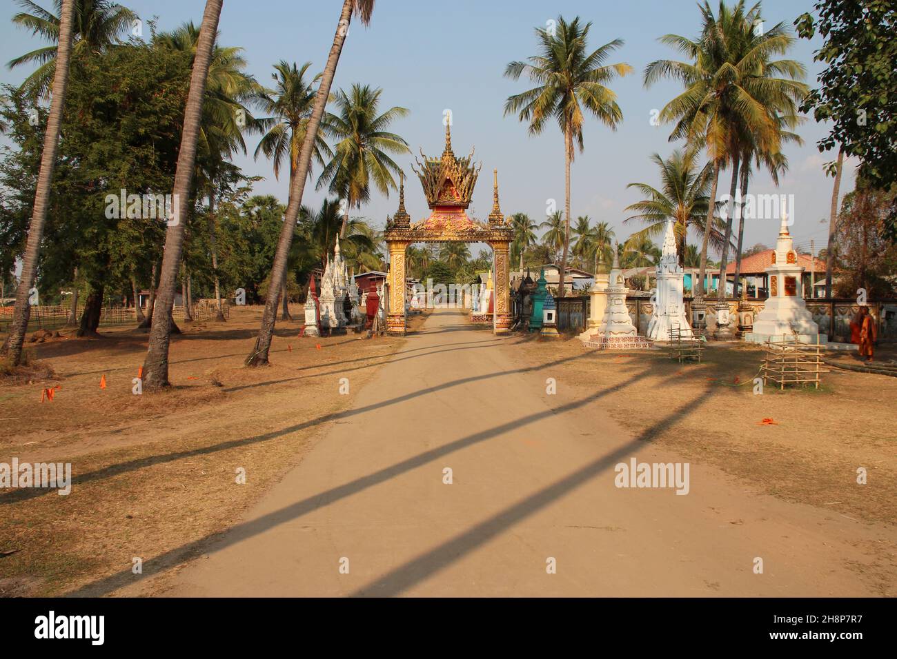 buddhist temple (wat khon tai) at khone island in laos Stock Photo - Alamy