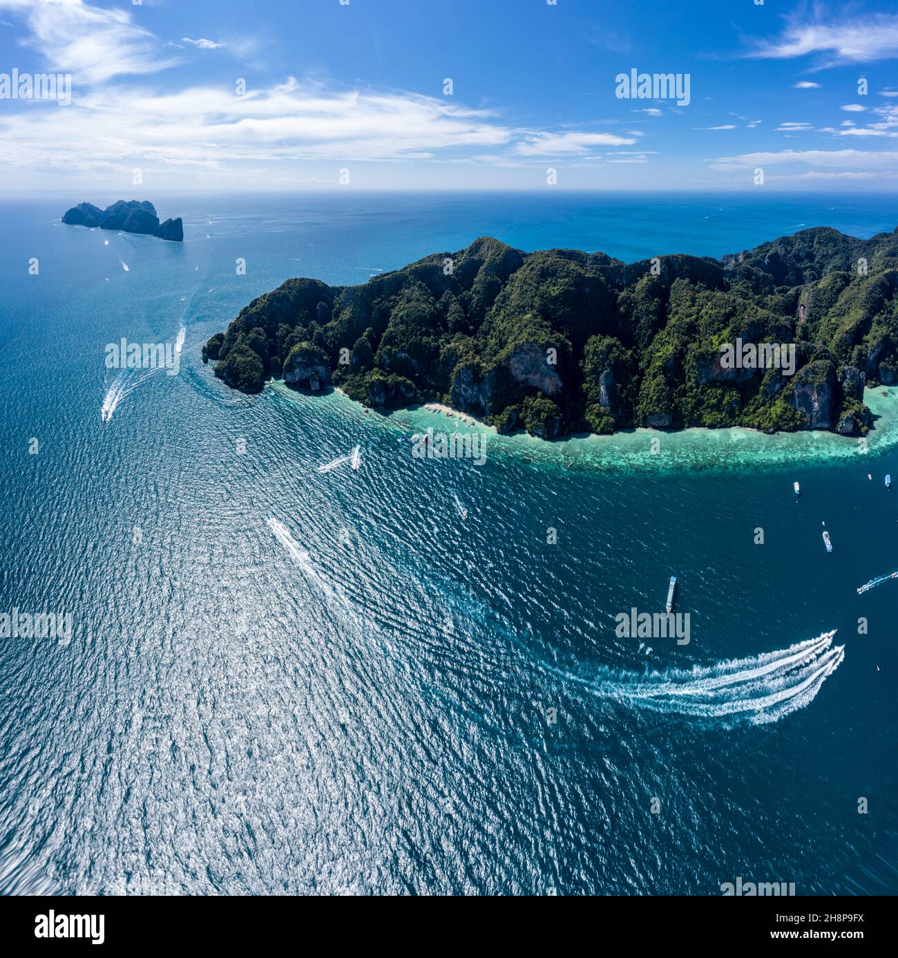 Asian ocean drone hi-res stock photography and images - Alamy
