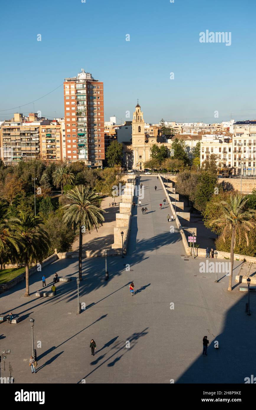 Valencia in the low winter sunshine Stock Photo - Alamy