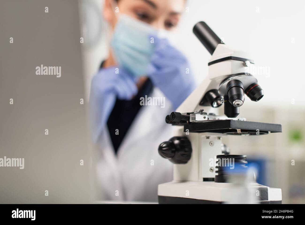 Professional medical microscope in hi-res stock photography and images ...