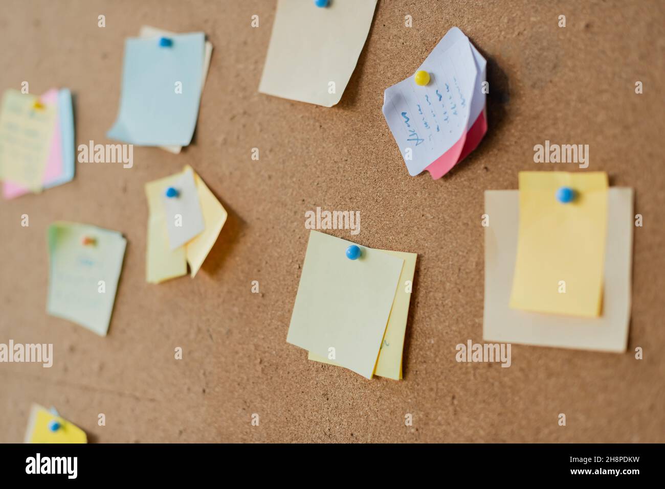 Colorful sticky notes no people hi-res stock photography and images - Alamy