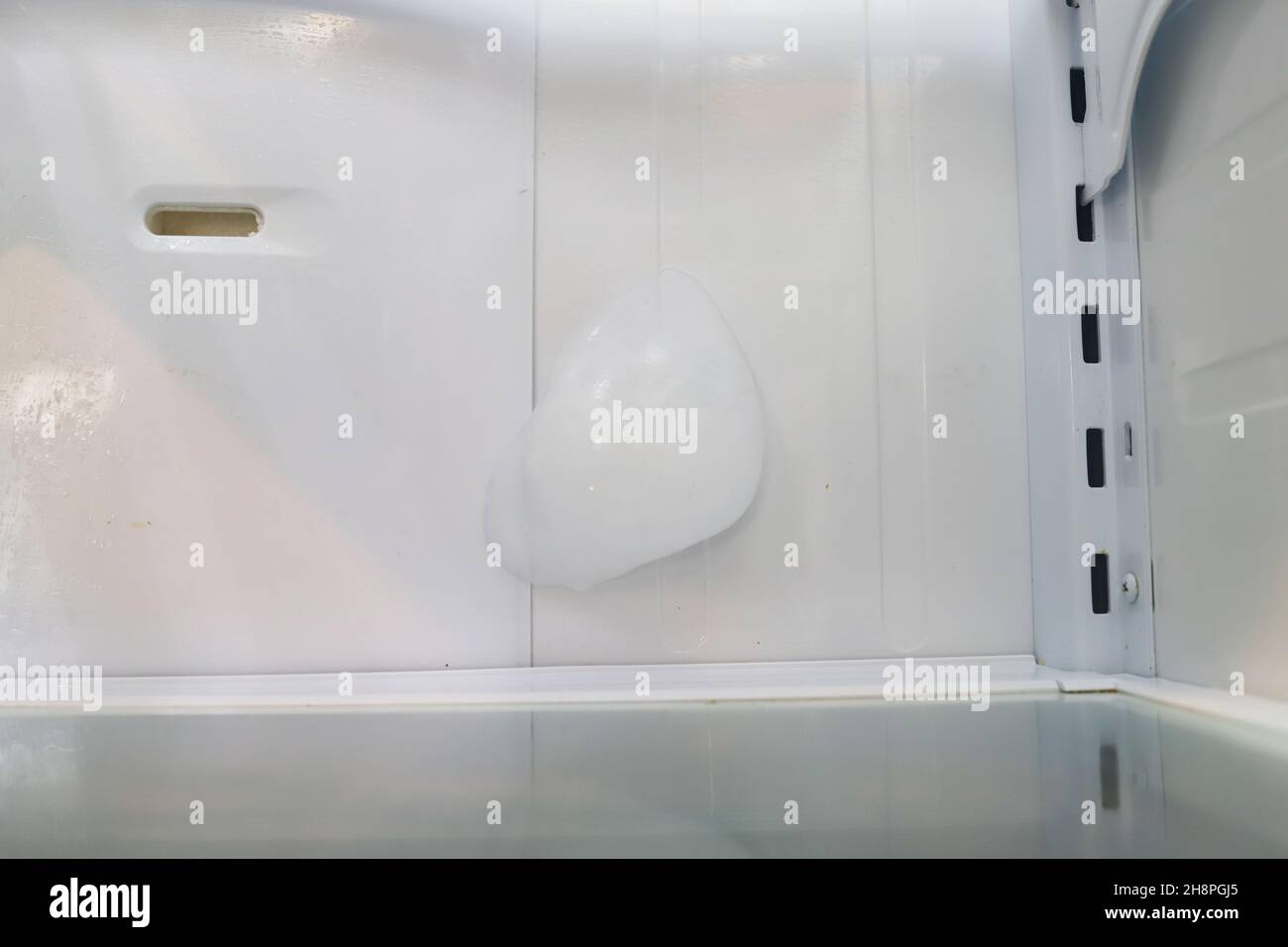 Ice build up freezer hi-res stock photography and images - Alamy