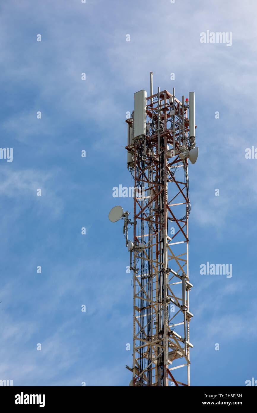 Electromagnetic spectrum hi-res stock photography and images - Alamy