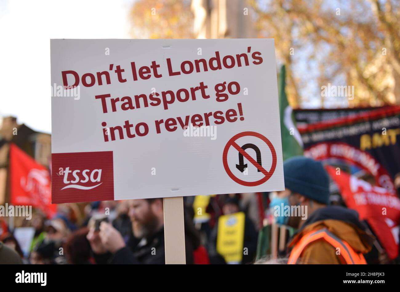 Tfl poster hi-res stock photography and images - Alamy