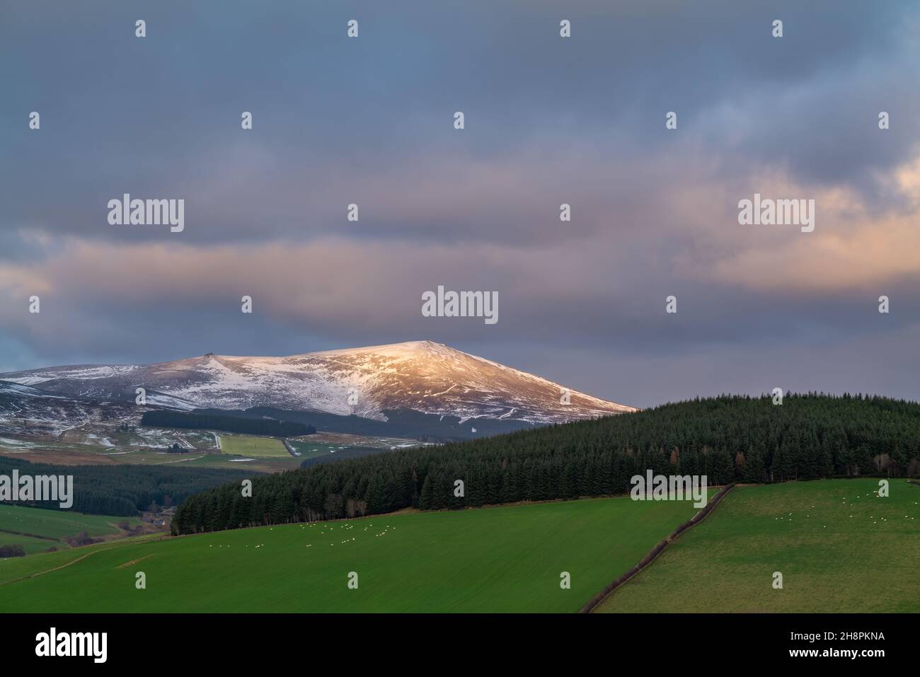 Dufftown scotland and road hi-res stock photography and images - Alamy