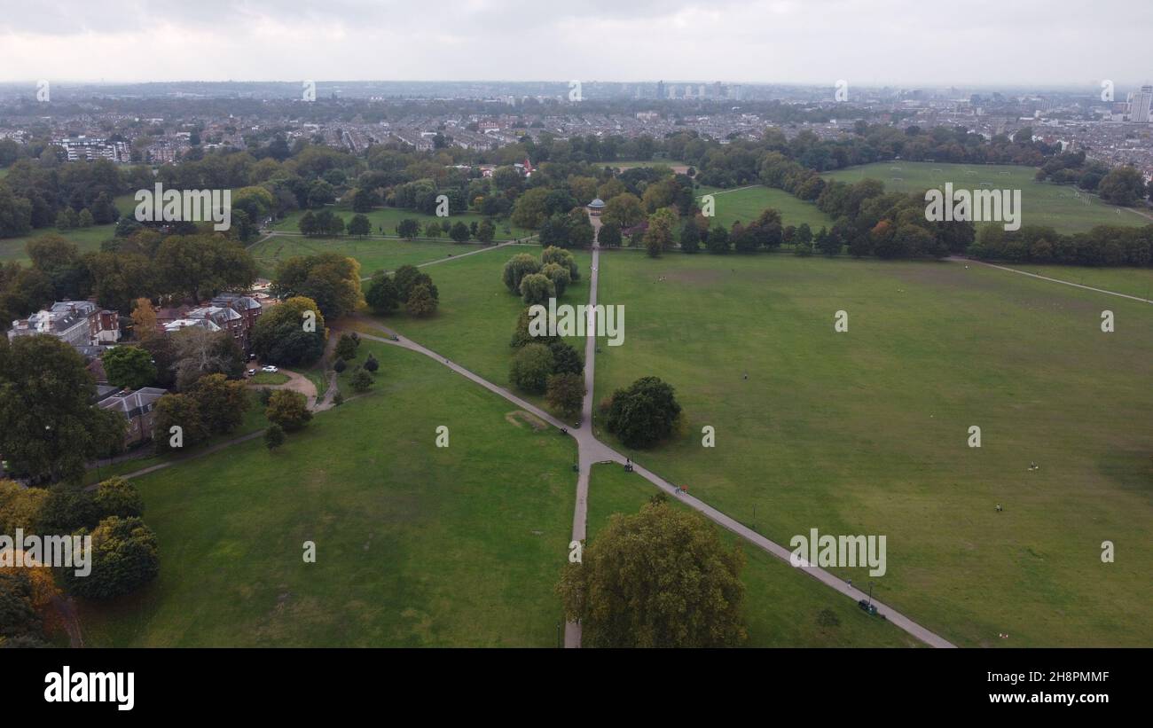 Aerial green park london hi-res stock photography and images - Alamy