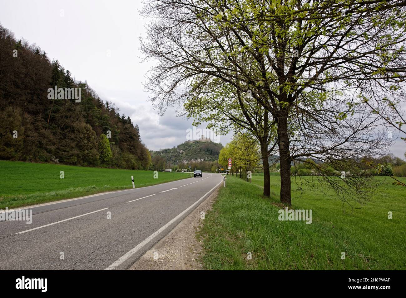 Die Naab ist ein linker und nördlicher Nebenfluss der Donau in der ...