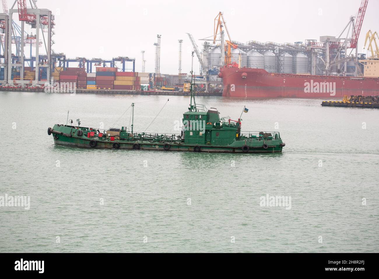 Oil bunkering hi-res stock photography and images - Alamy