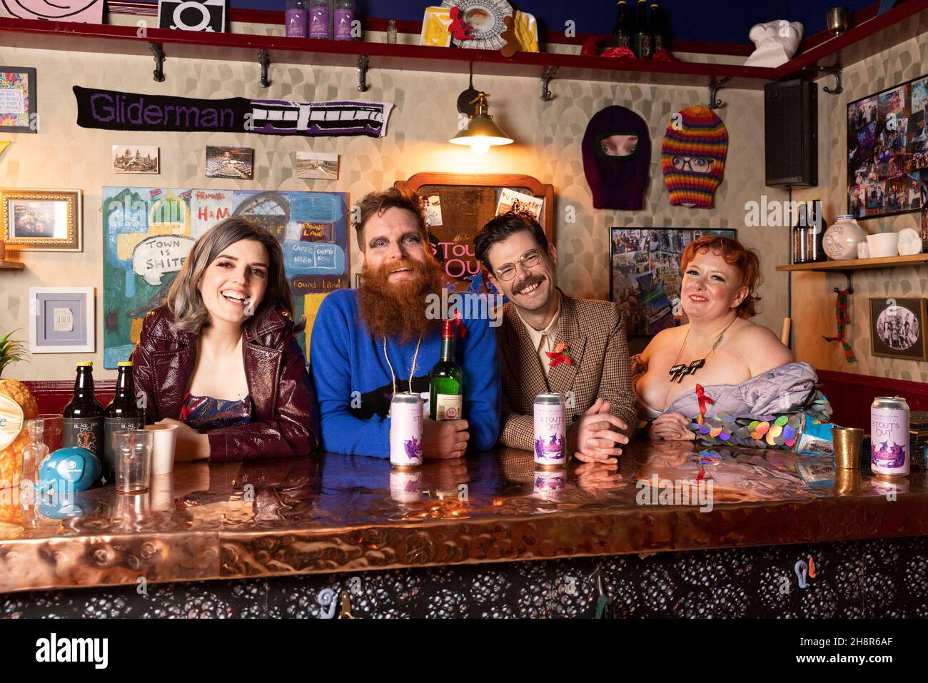 Emma thomas gallery hi-res stock photography and images - Alamy