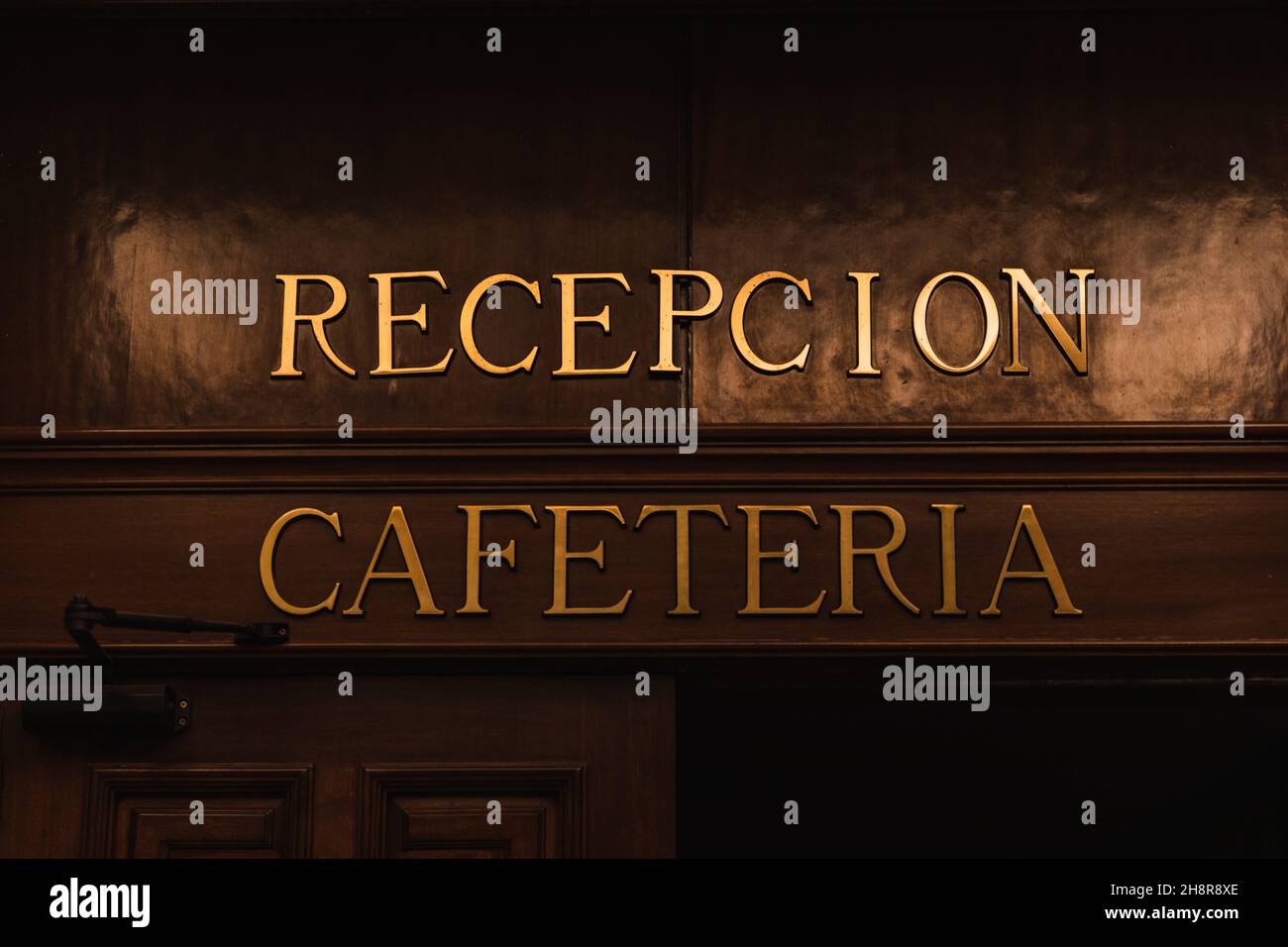 Golden reception room hi-res stock photography and images - Alamy