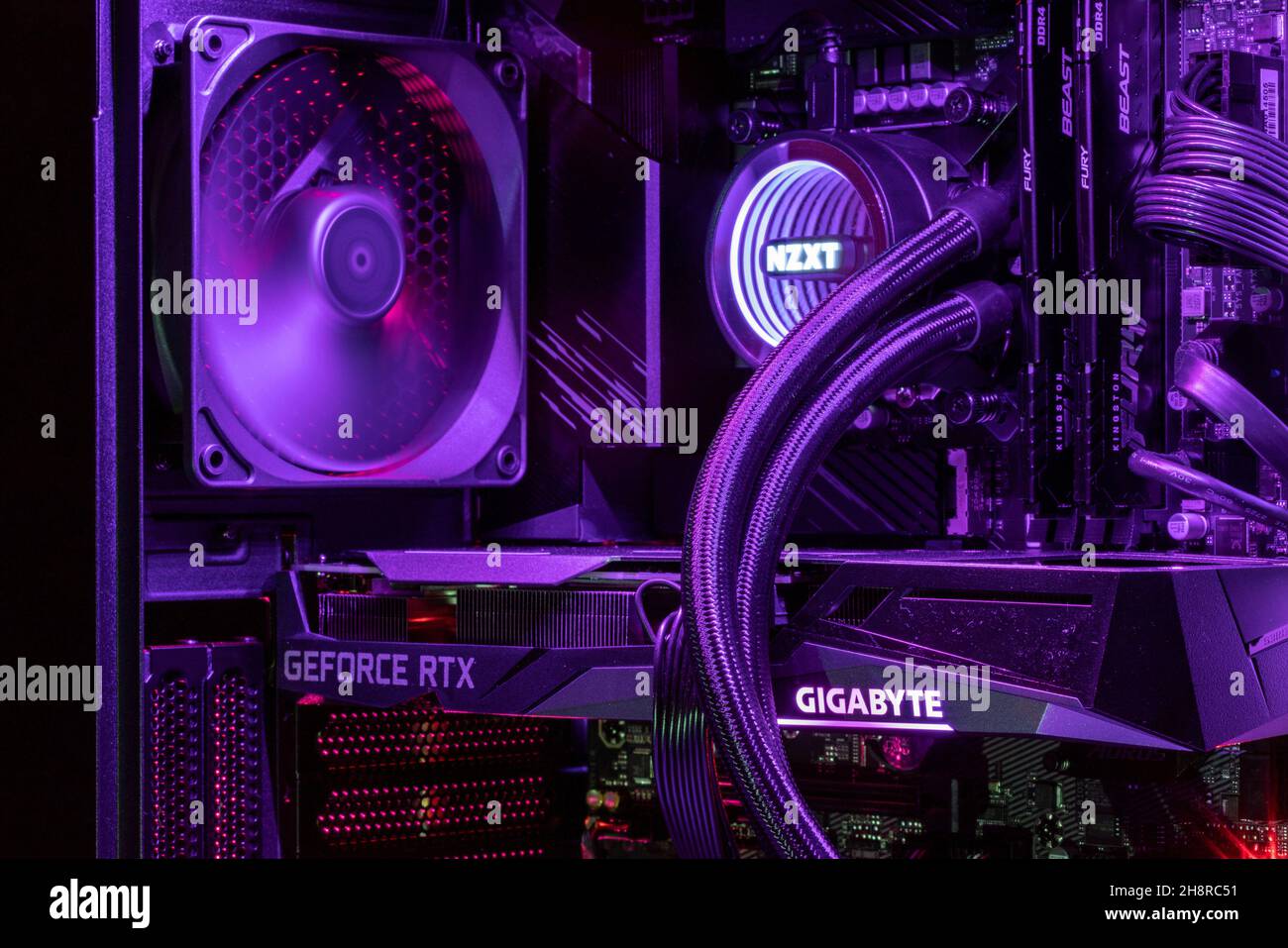 Geforce rtx hi-res stock photography and images - Alamy