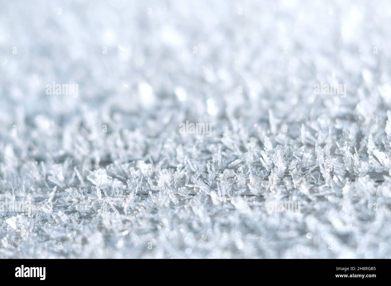Ice crystals in a frame hi-res stock photography and images - Alamy