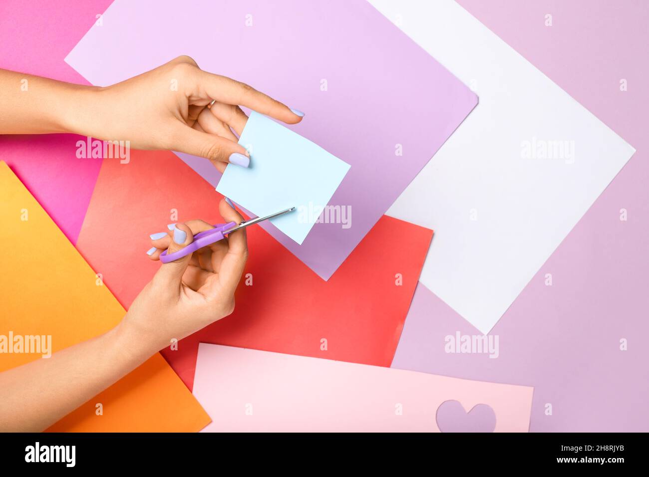 Student paper cutting hi-res stock photography and images - Alamy