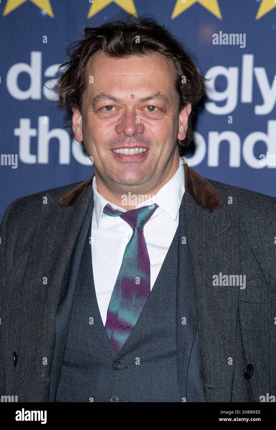 Simon stephens hi-res stock photography and images - Alamy