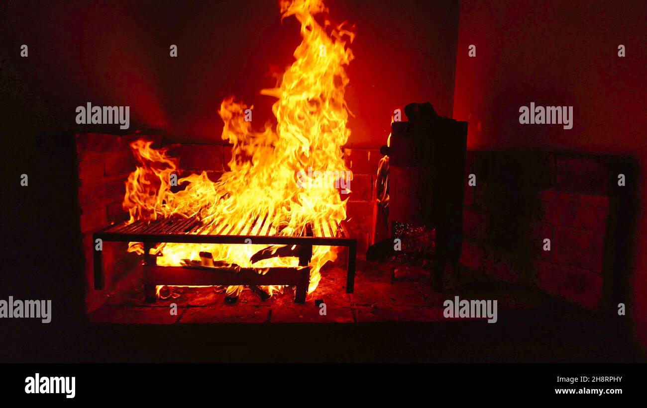 Fire in brazier hi-res stock photography and images - Alamy