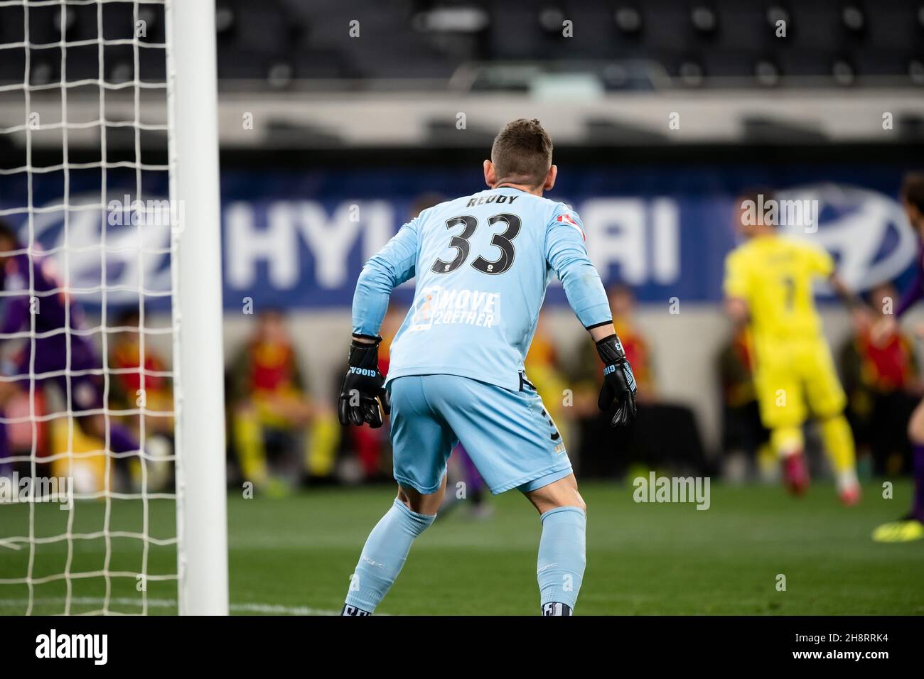 Perth Glory goalkeeper Liam Reddy (33) watches the ball Stock Photo - Alamy