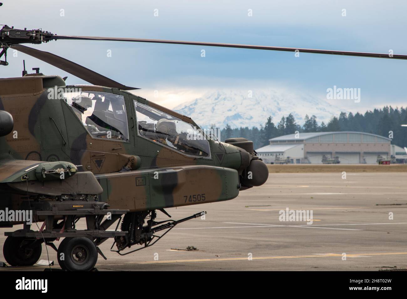 Japanese Ground Self Defense Force soldiers assigned to 1st Battle ...