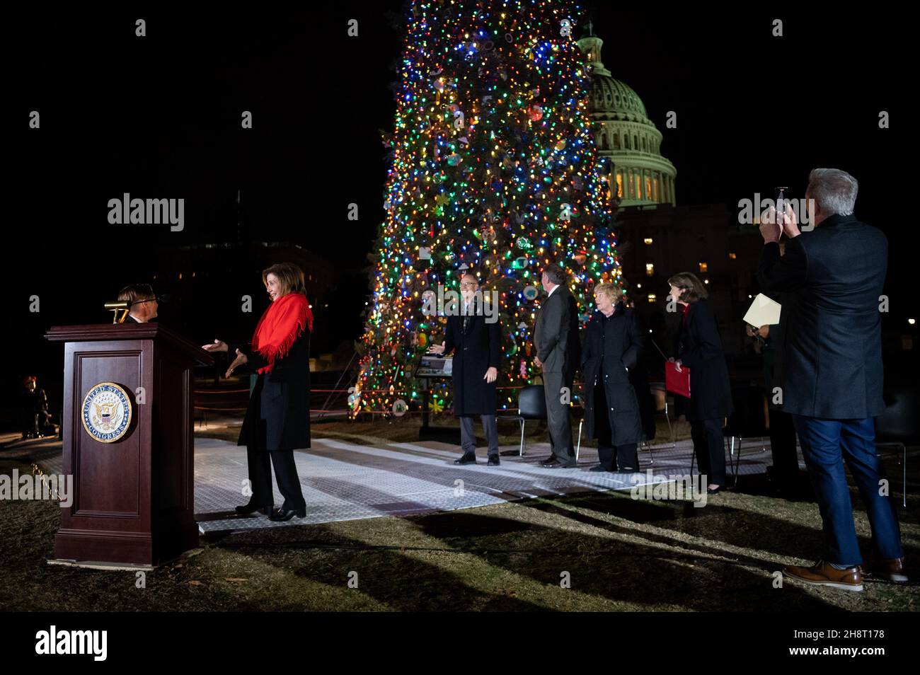 Fifth grade working together hi-res stock photography and images - Alamy