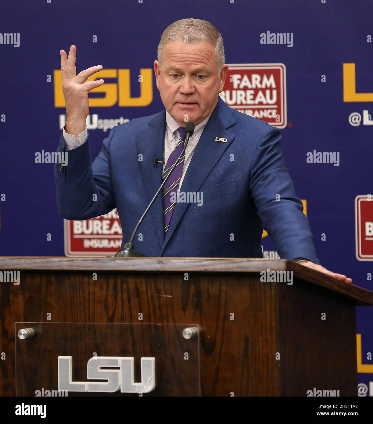 Baton Rouge, LA, USA. 1st Dec, 2021. New LSU Head Football Coach Brian ...