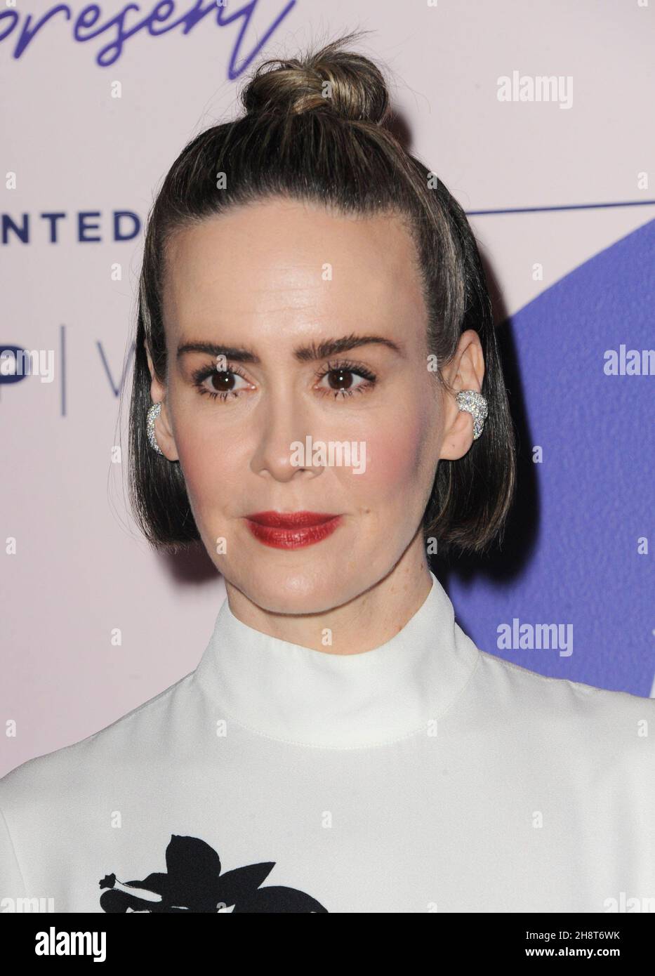 Sarah paulson 2021 hi-res stock photography and images - Alamy