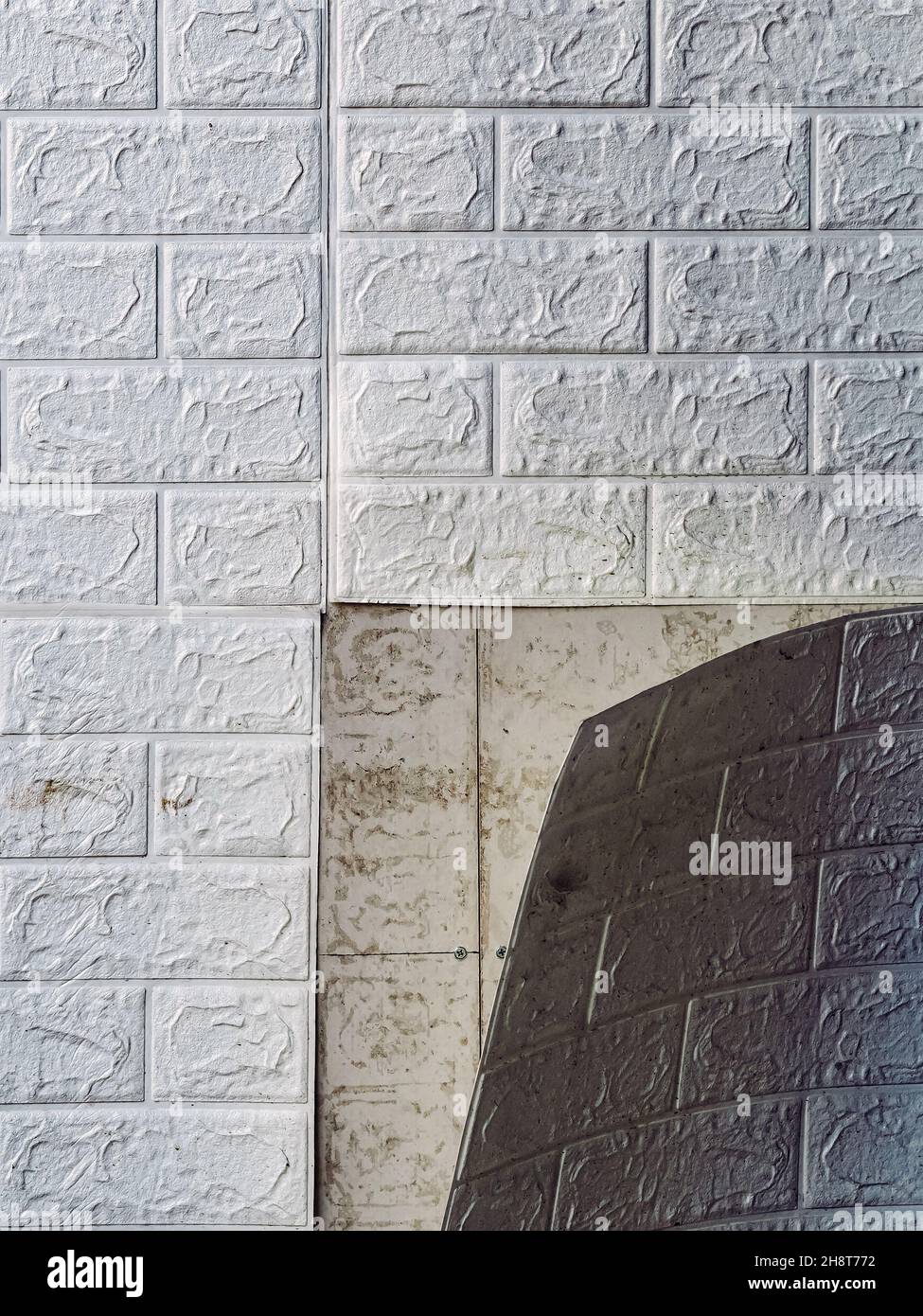 Poor quality bricks hi-res stock photography and images - Alamy