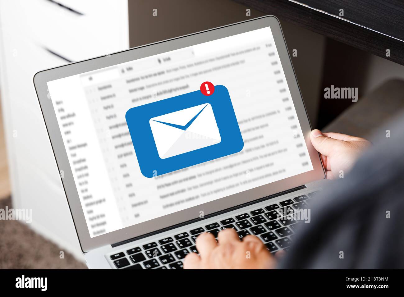 Mail Communication Connection message to mailing contacts phone Global ...