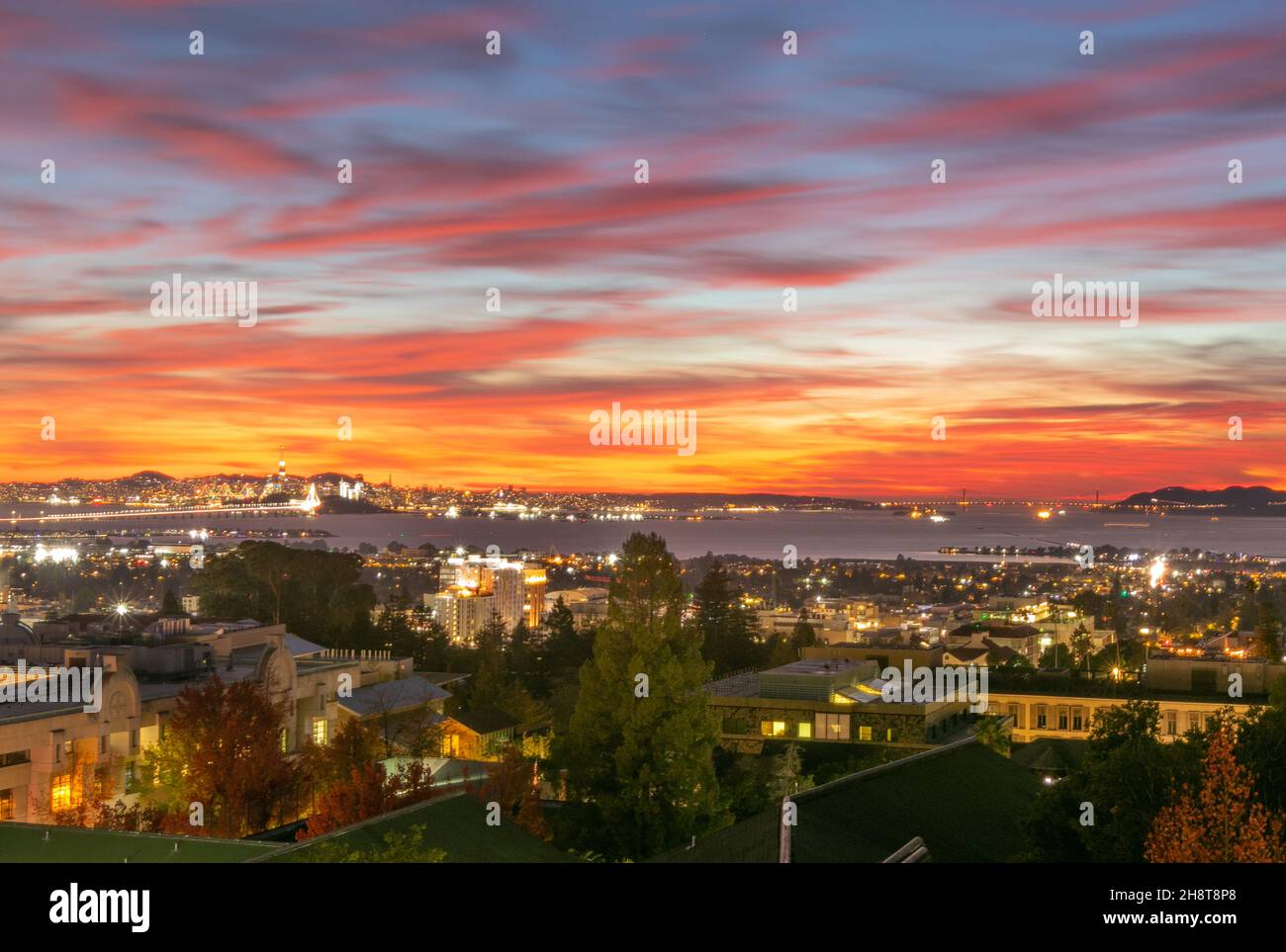 November 26, 2021: The sunset in the San Francisco Bay Area as viewed ...
