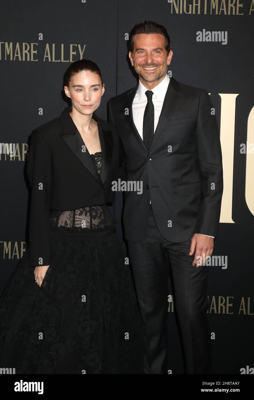 December 1, 2021, New York, New York, USA: Actor ROONEY MARA and ...