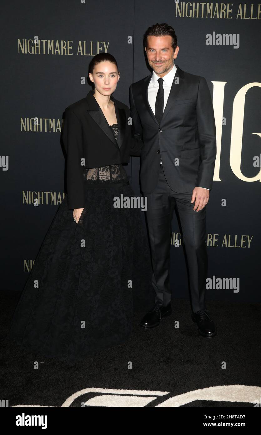December 1, 2021, New York, New York, USA: Actor ROONEY MARA and ...