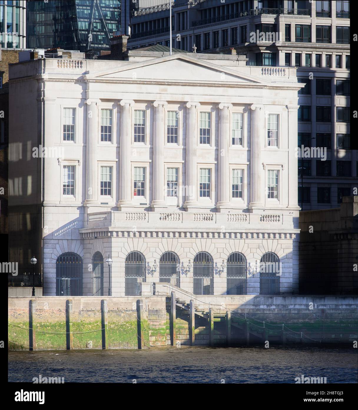 Fishmongers hall hi-res stock photography and images - Alamy